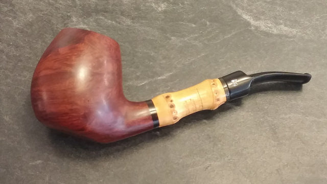 Quick Cleanup of a Stanwell Hand Cut Bamboo Sitter